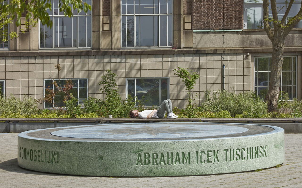 Ode to Tuschinski – Ode to the city - BKOR